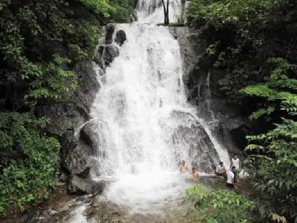 9 of the Most Famous Picturesque Waterfalls in Goa | Only In Your State ...